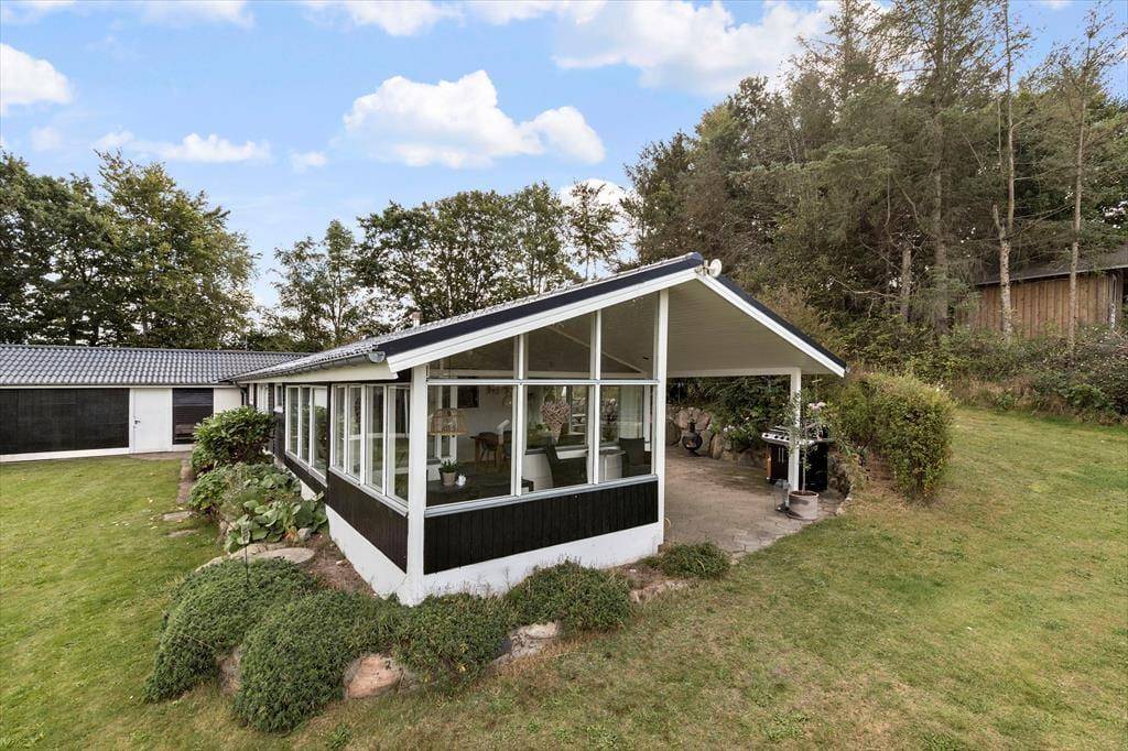 EK20 - Frisch renoviertes Ferienhaus in Fjellerup