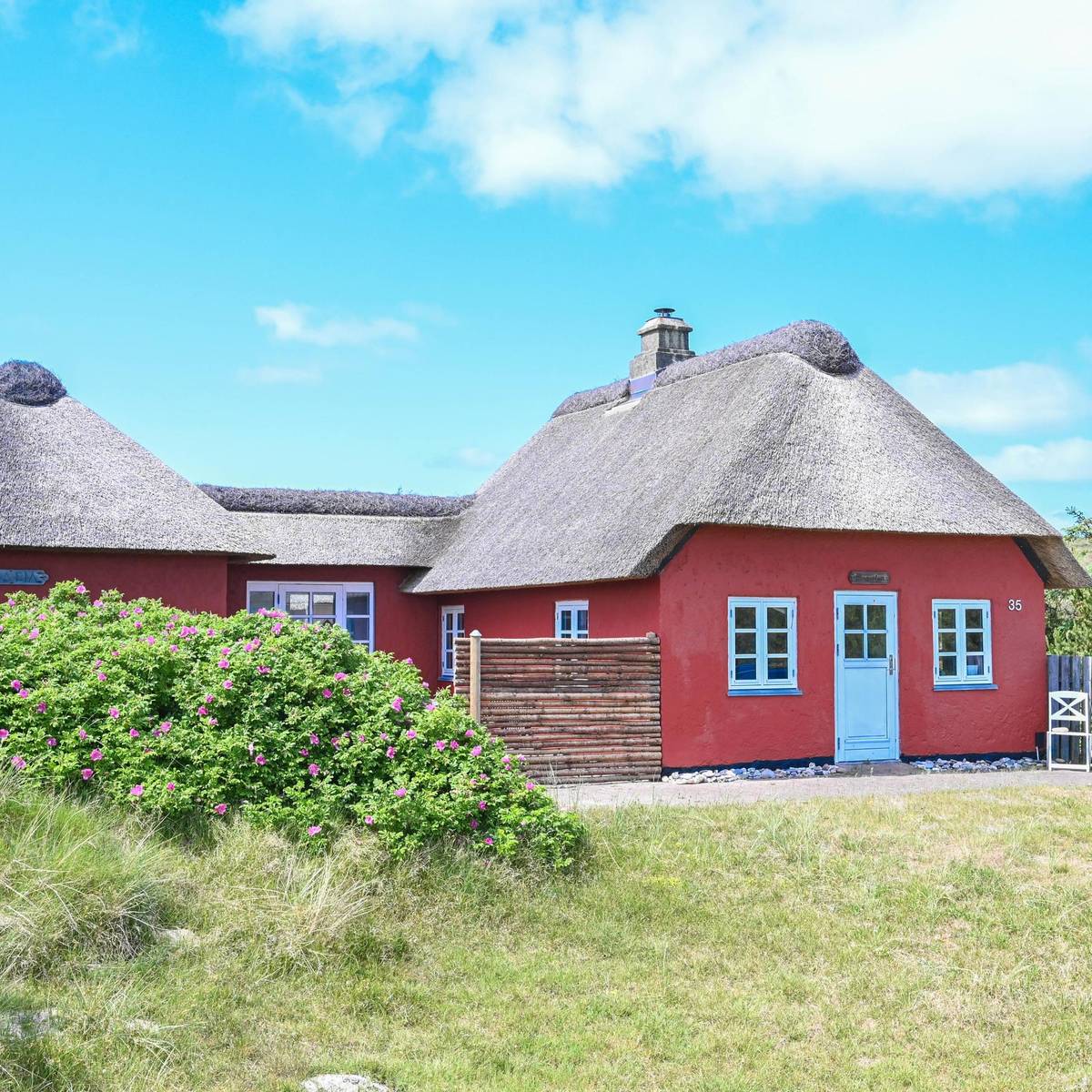 XK77 - Strandnahes Ferienhaus in Vester Husby